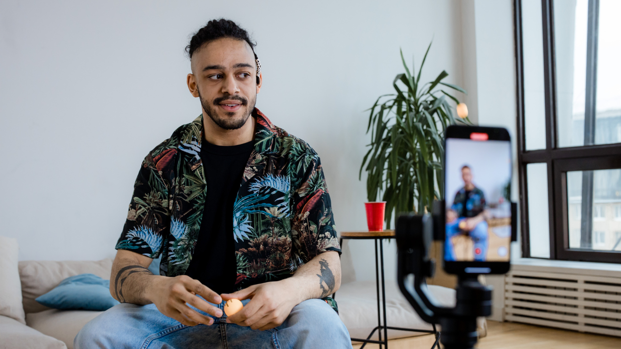 The Complete Effective Guide to LinkedIn Video Sizes and Specs